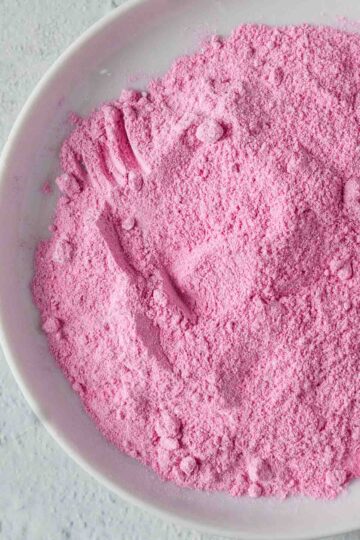 How to Color Powdered Sugar- Liquid, Gel, or Powdered Color