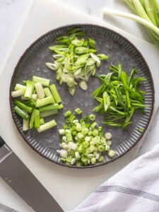 How to Cut Green Onions (Scallions) - Peel with Zeal