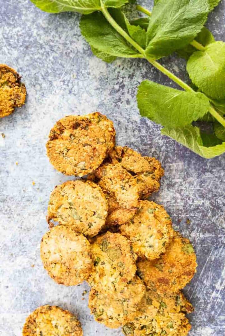 Easy Homemade Breath Mint Dog Treats - Peel with Zeal